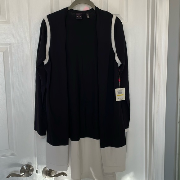 Rafaella | Sweaters | Rafaella Holiday In Havana Sportswear Two Toned ...